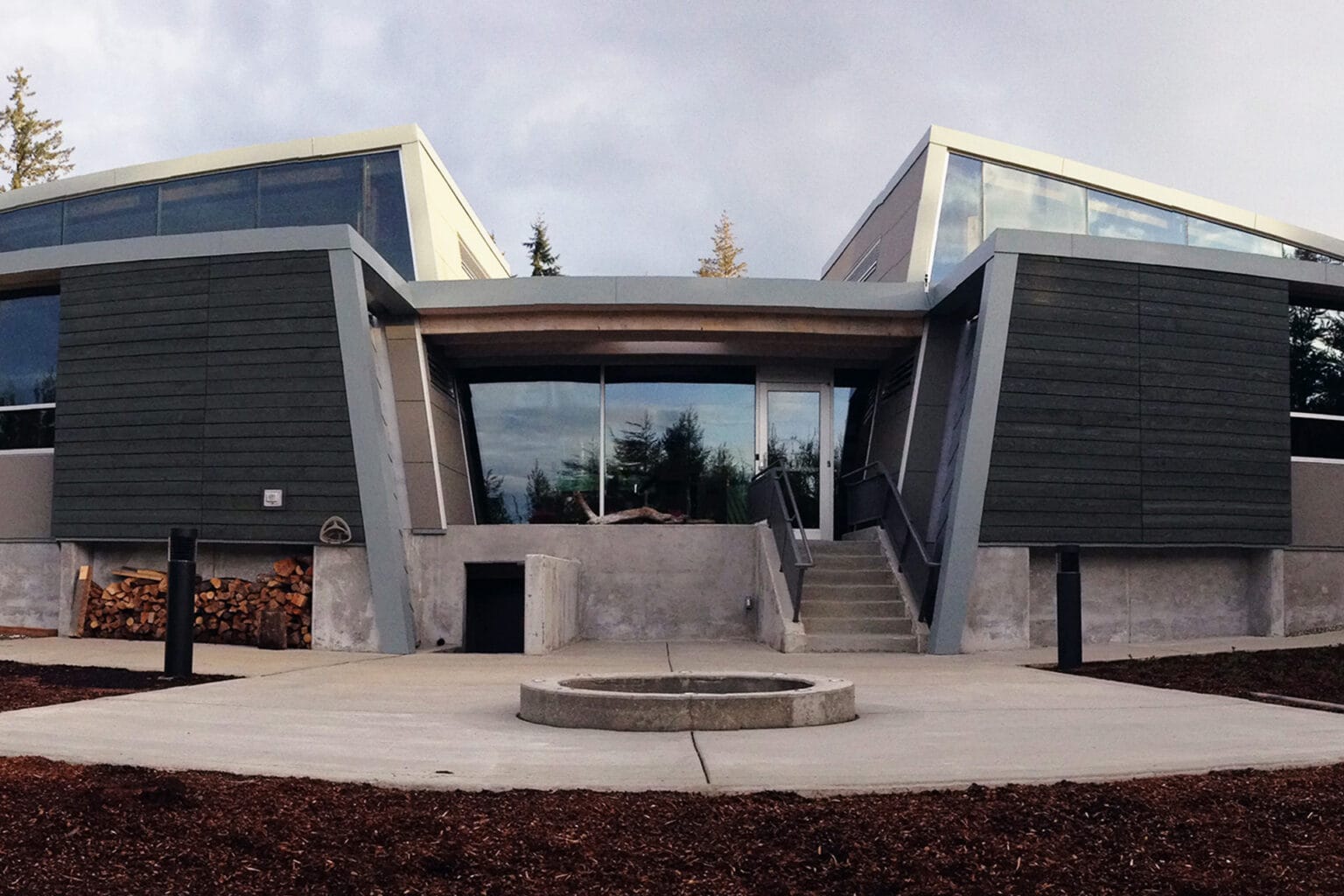 Squaxin Island Natural and Cultural Resource Centre – Formline ...